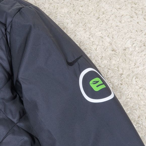 Nike | Jackets & Coats | Nike Quilted Jacket Mens Medium Black Repel ...